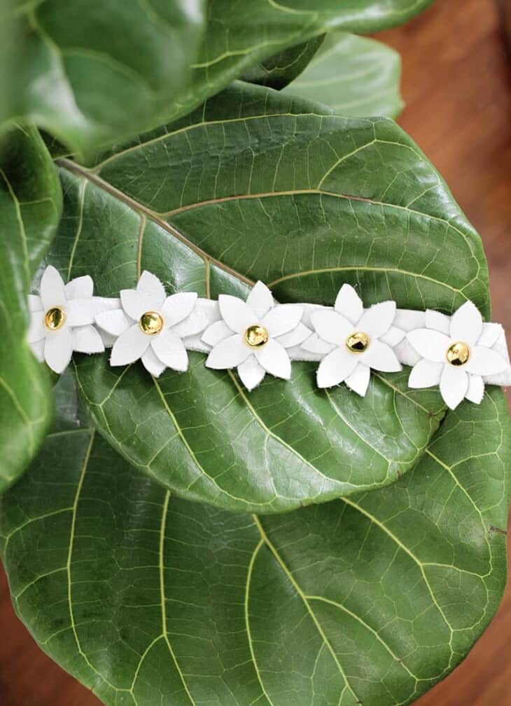 Daisy Statement Necklace - A Beautiful Mess