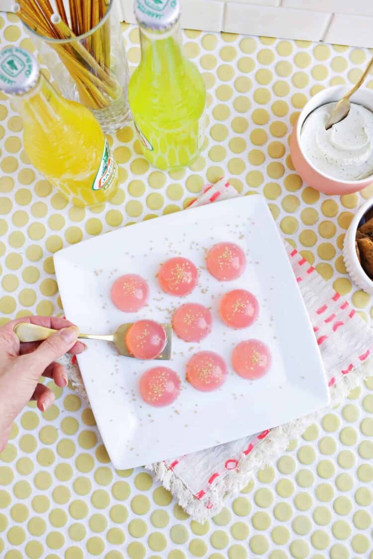 How To Make Vegan Jello Shots! - A Beautiful Mess