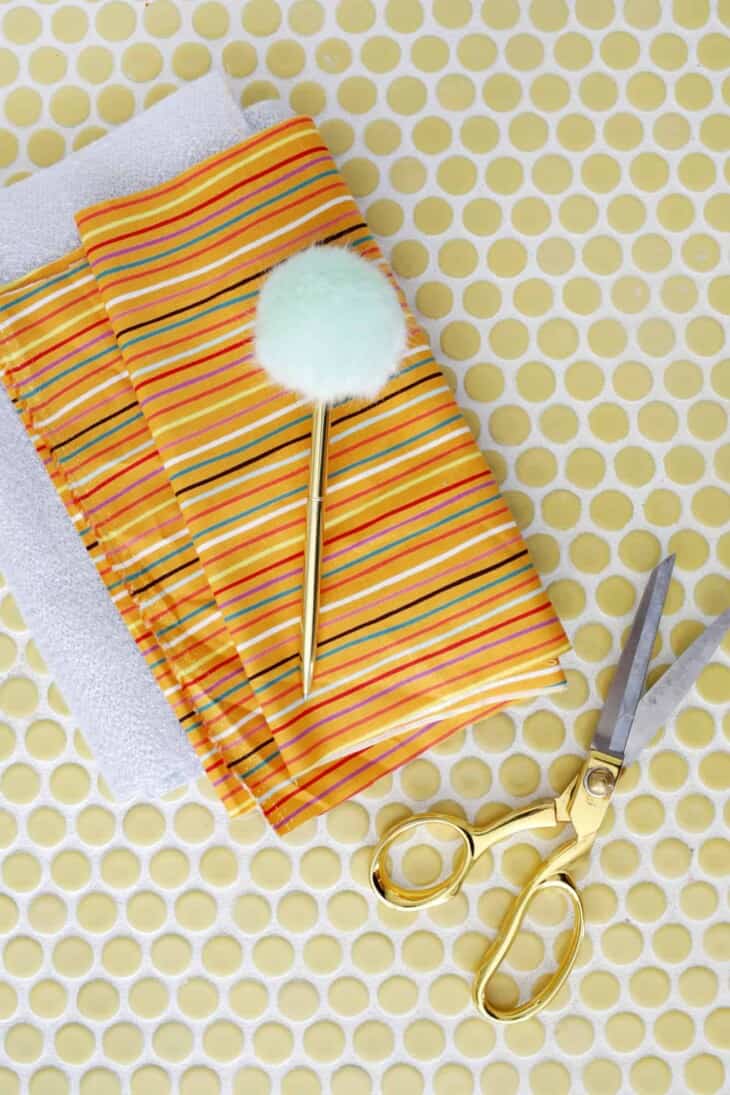 Cast Iron Skillet Handle Cover DIY - A Beautiful Mess