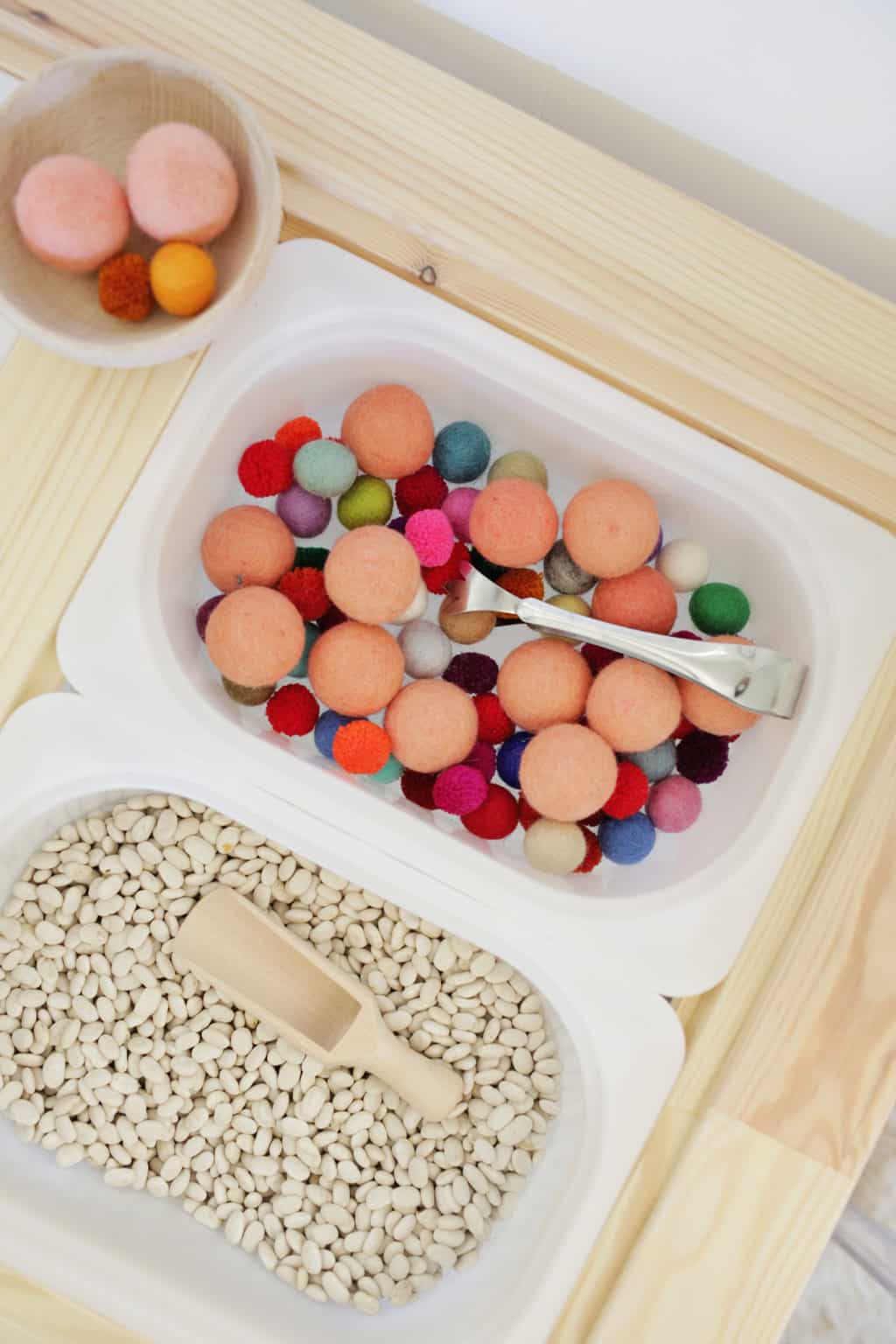Easy Sensory Bin Table - A Beautiful Mess