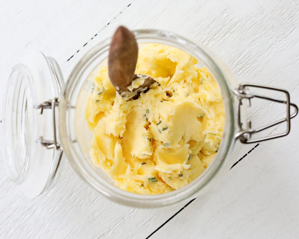 Garlic Butter - A Beautiful Mess