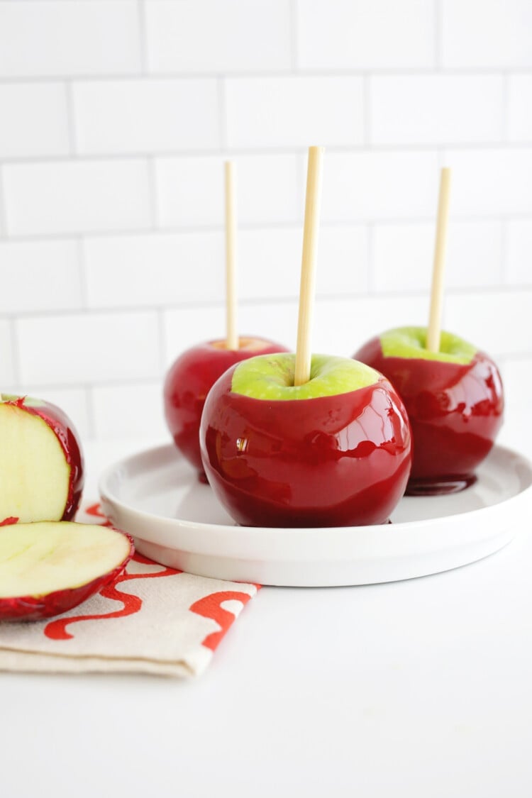 Candy Apples - A Beautiful Mess