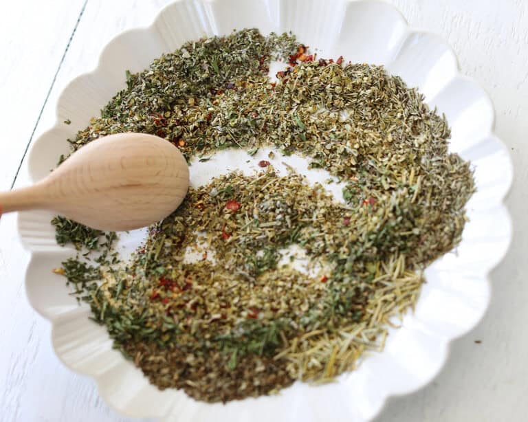 Italian Seasoning - A Beautiful Mess