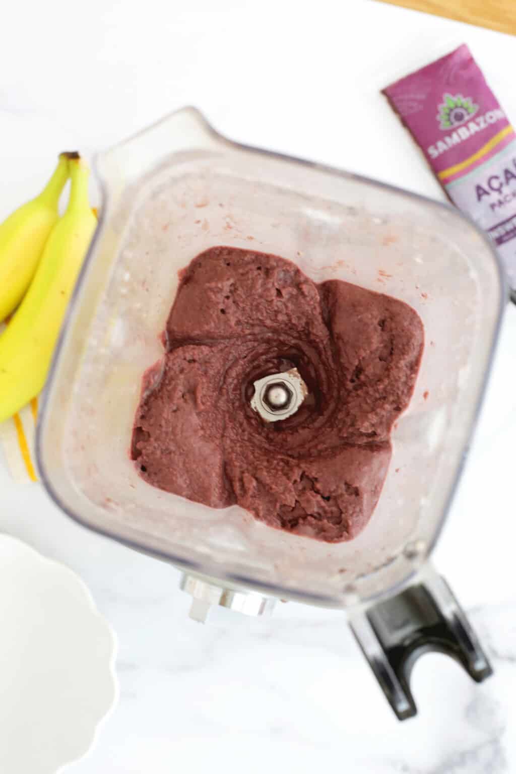 Acai Bowl (Only 3 Ingredients!) - A Beautiful Mess