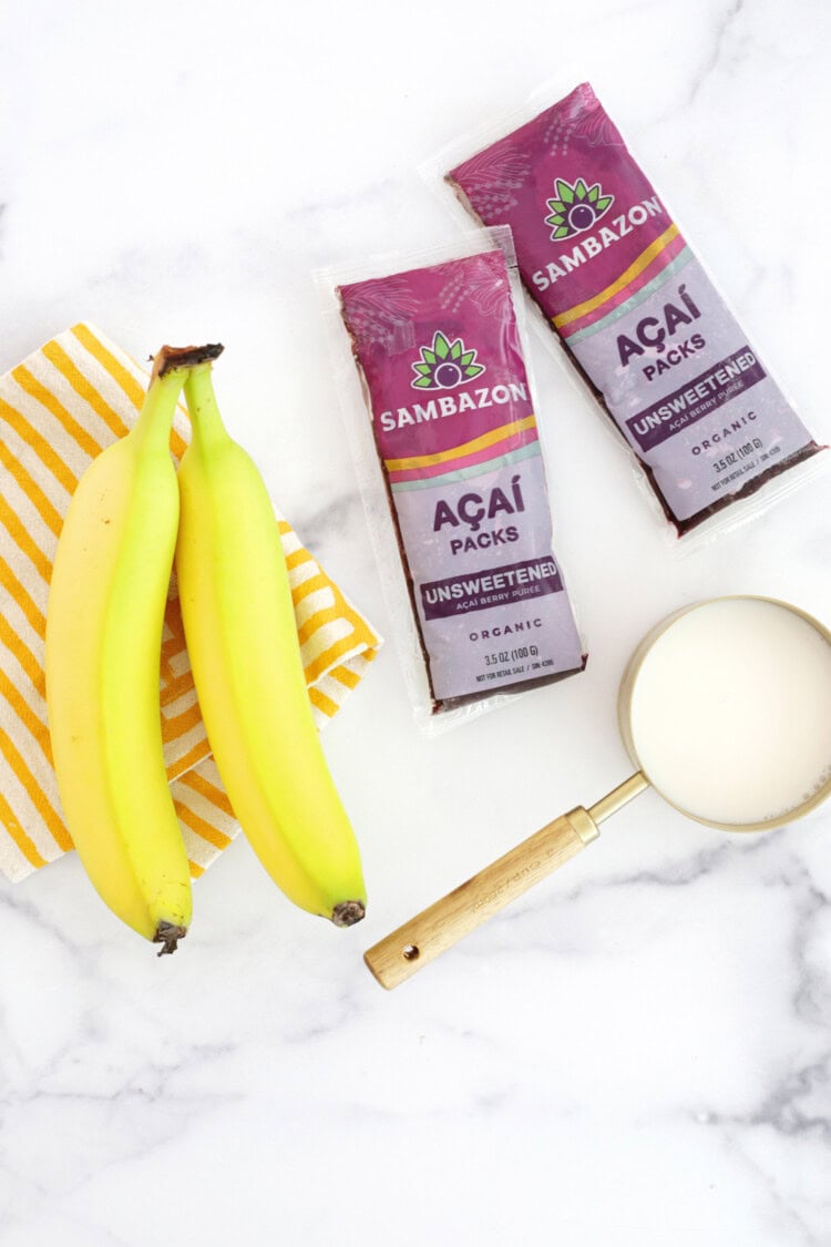 Acai Bowl (Only 3 Ingredients!) - A Beautiful Mess