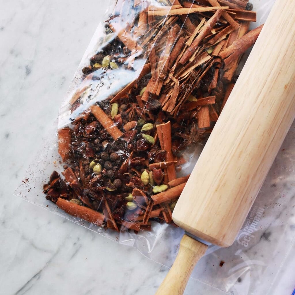 Mulling Spices - A Beautiful Mess